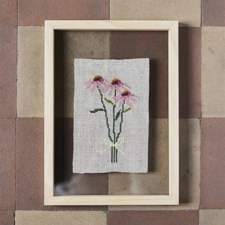 Rød Solhat – broderikit